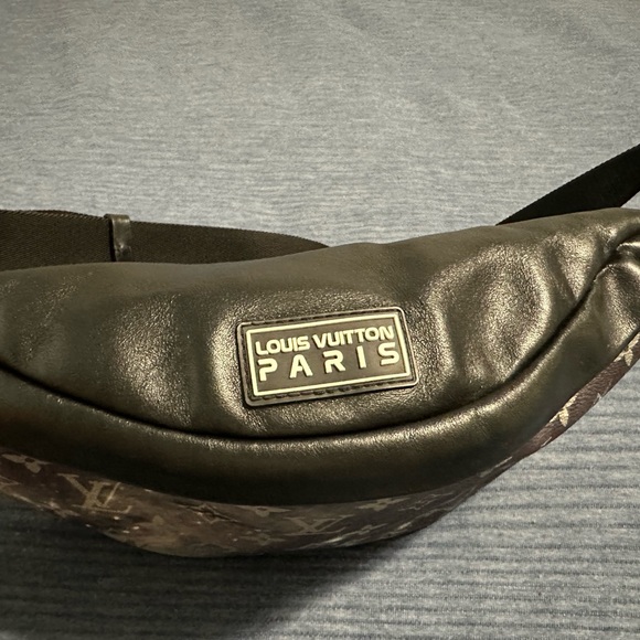 Louis Vuitton | Dresses | Louis Vuitton Monogram Galaxy Discovery Bumbag | Poshmark